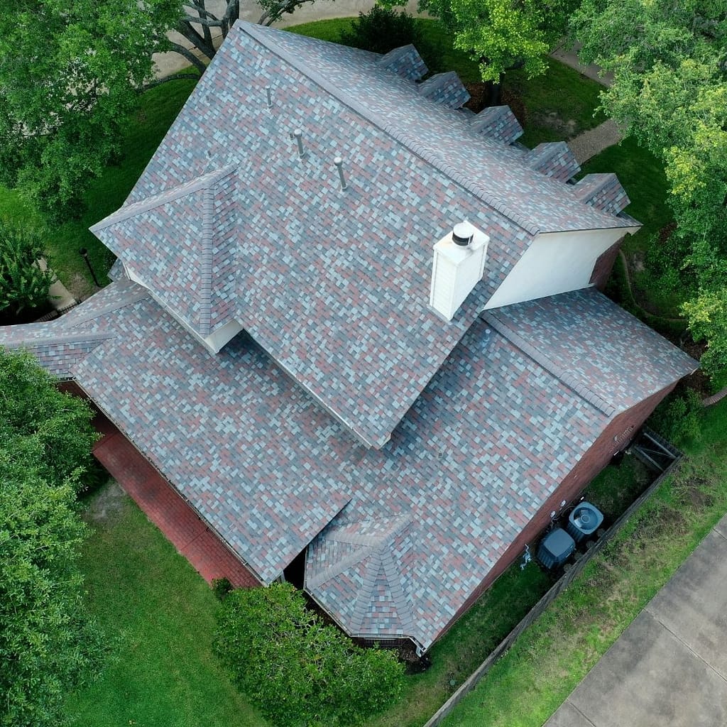 Your Local Roofing Contractor In Houston - Amstill - #1 Roofer