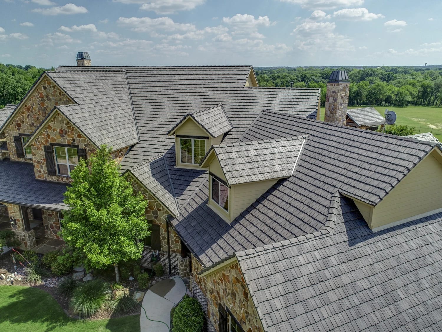 DaVinci Shake Roofing Material | Amstill Roofing