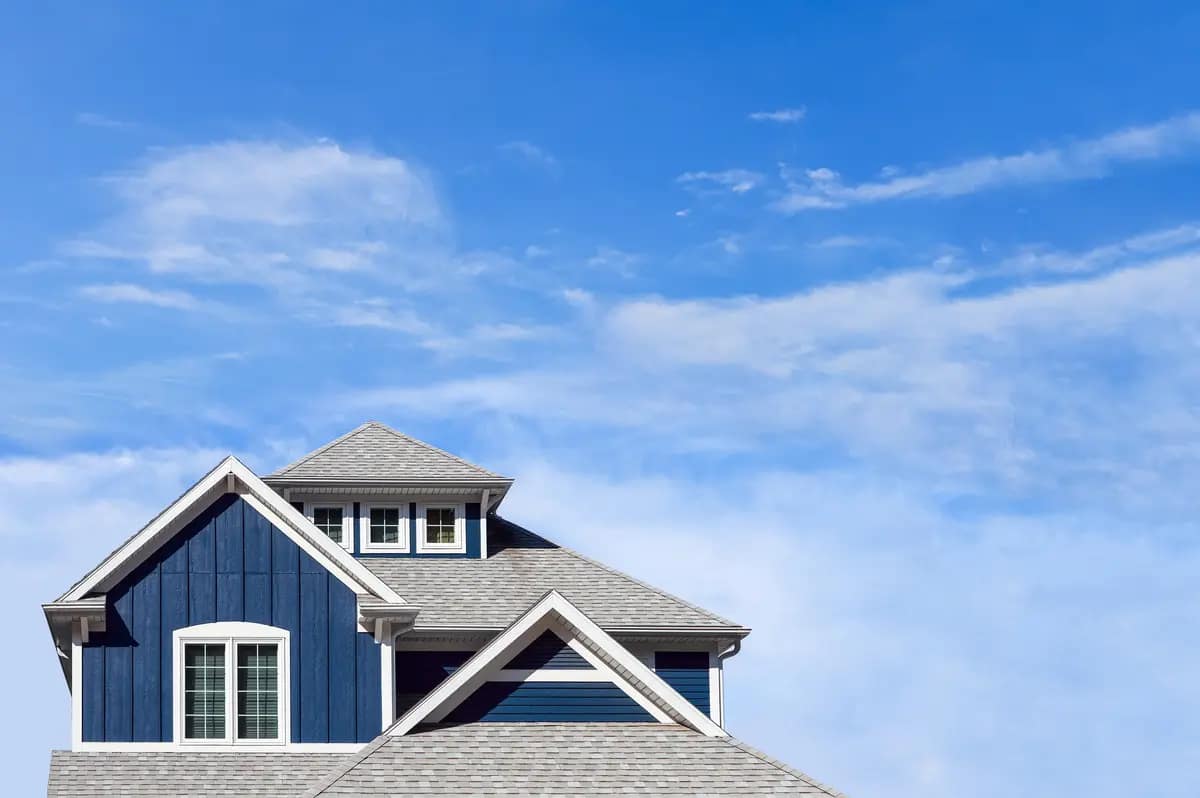 Composite Roof Shingles: 6 Benefits & Drawbacks