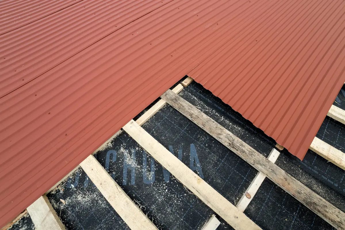 How To Choose The Right Metal Roof Underlayment?