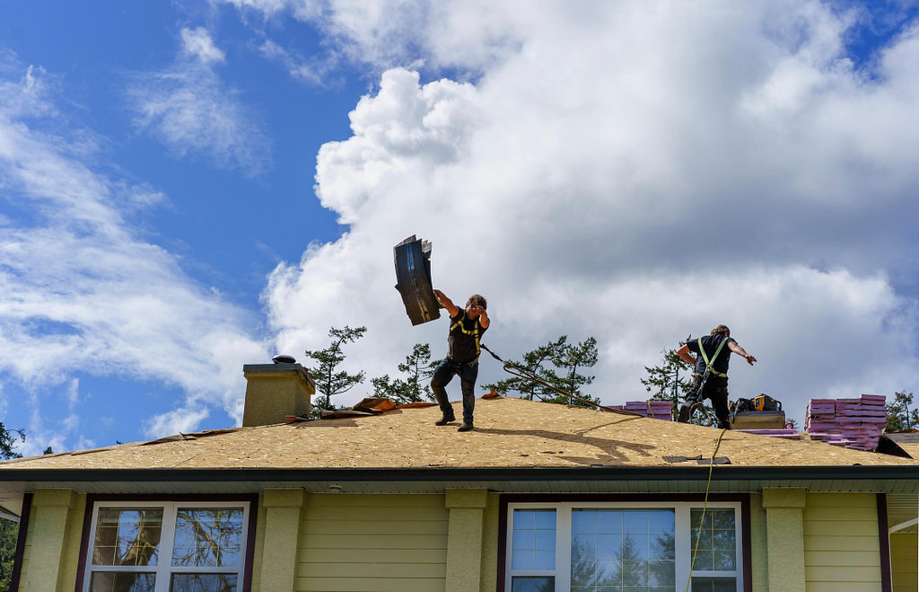 What Is Roof Tear Off & How Much Does It Cost?