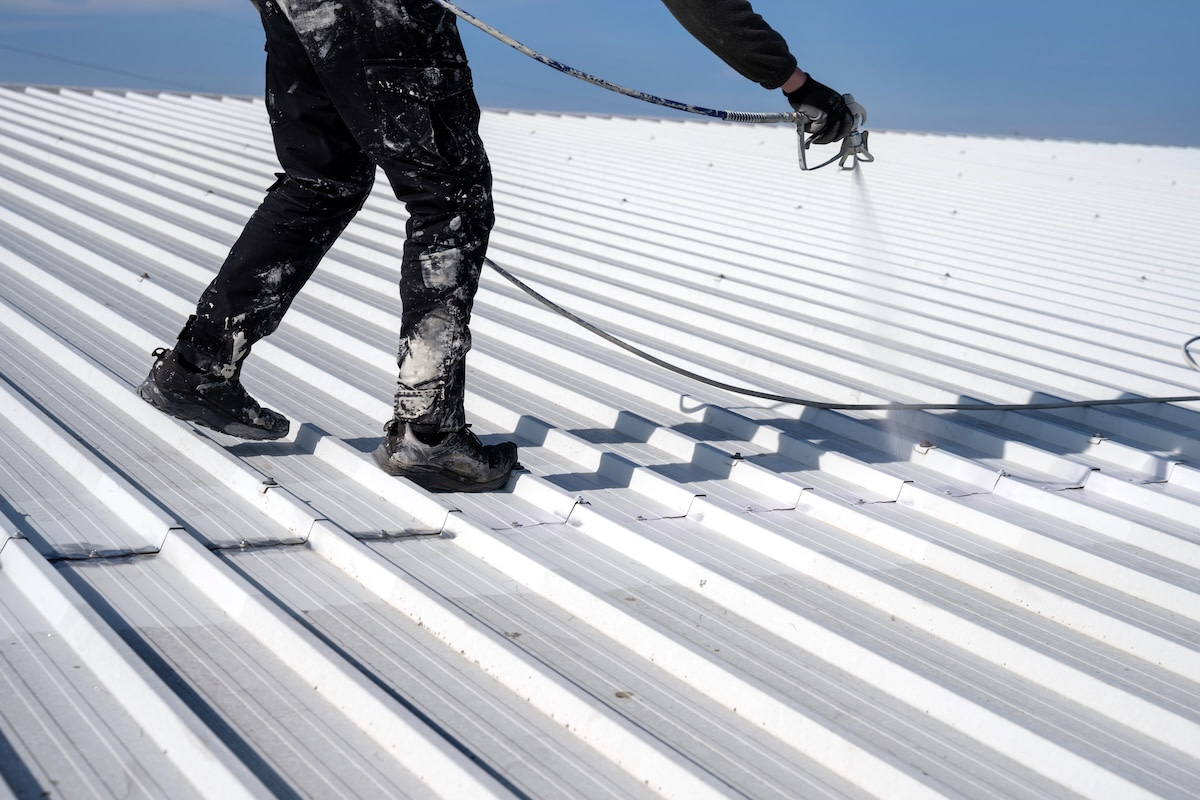 Can You Paint Metal Siding? (Pros, Cons & Tips)