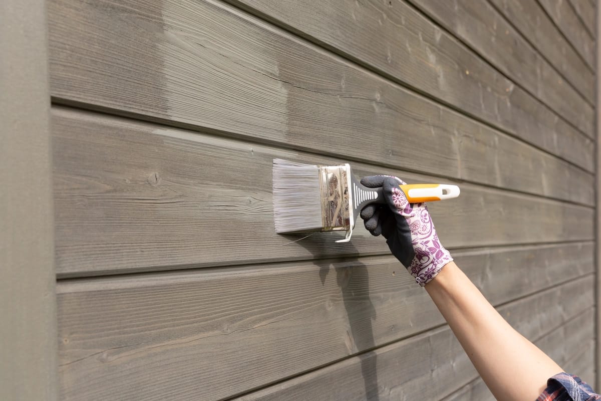 5 Benefits Of Using Waterproof Paint (Expert Guide)
