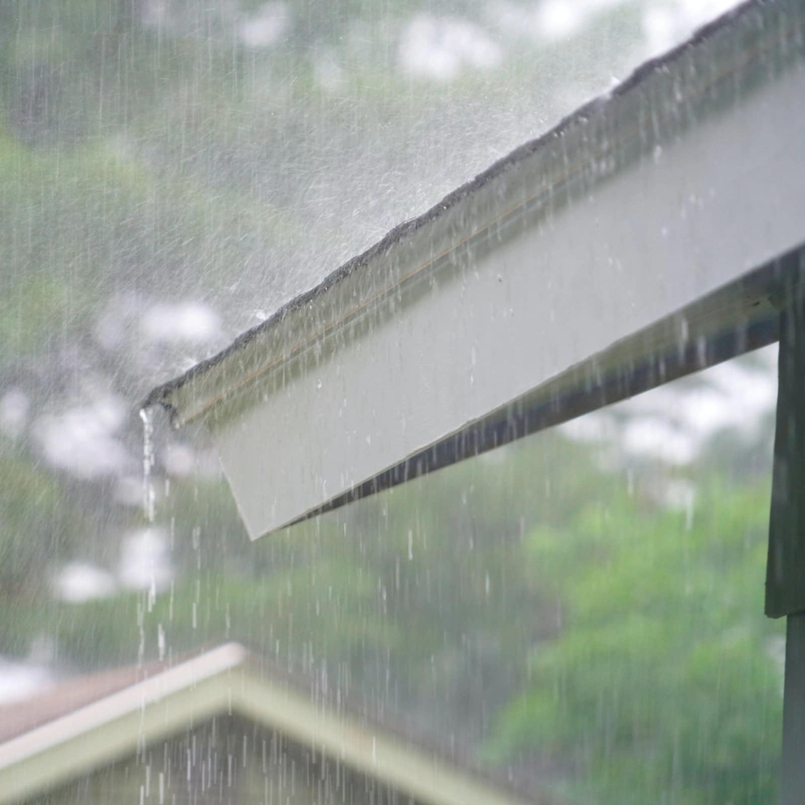 Rain Gutter Replacement in Houston: Costs, Options, and Benefits - Amstill