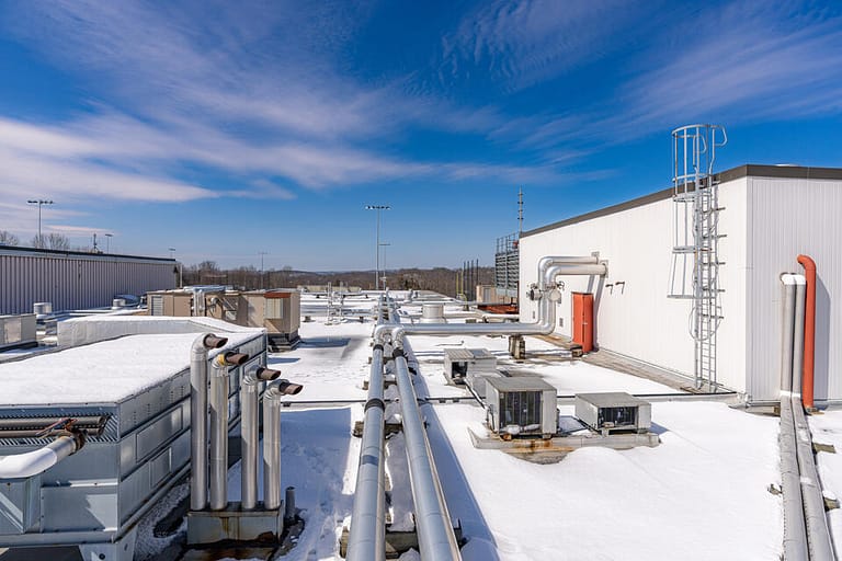 5 Best Flat Roof Snow Melt Systems To Protect Your Business