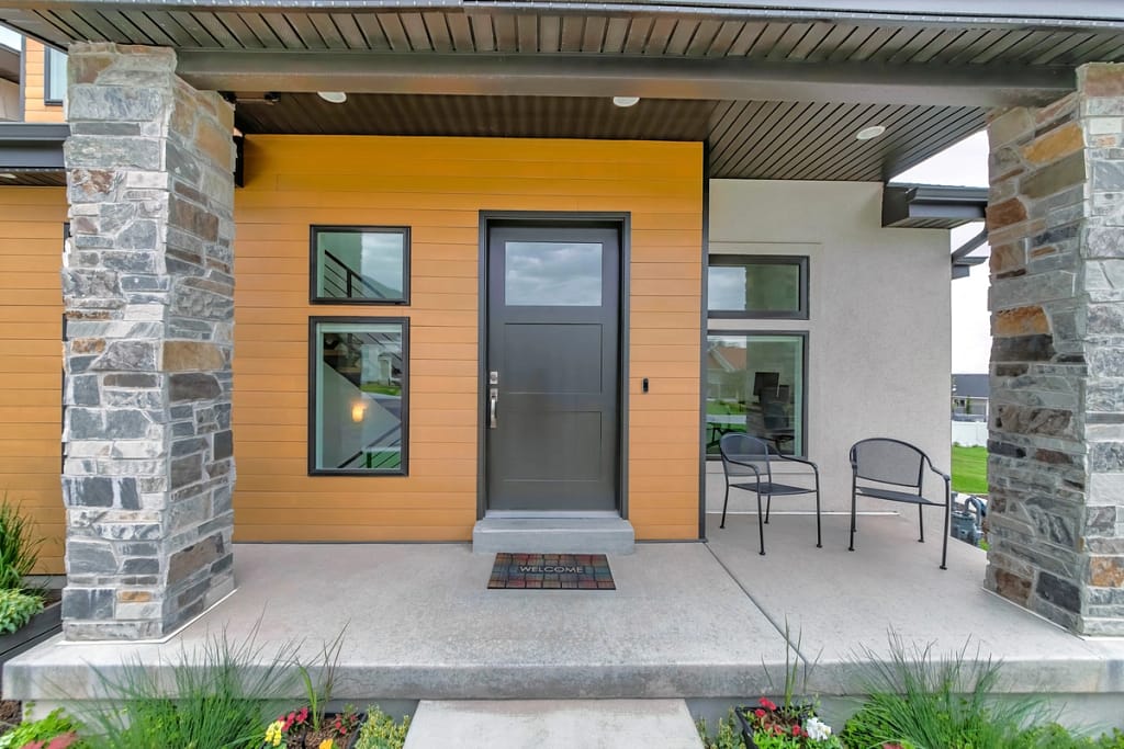 7 Modern Siding Options For 2024 (Materials, Styles, & More)