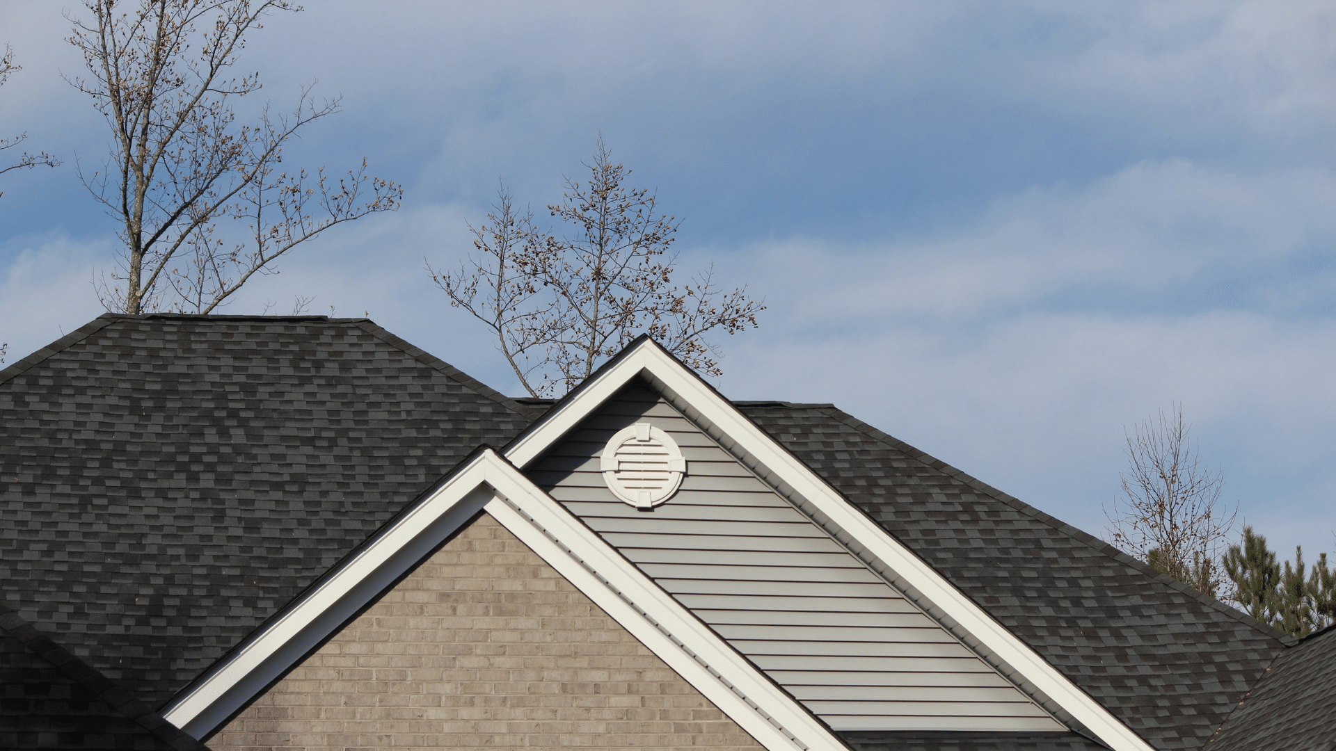The Beauty And Durability Of Weathered Wood Shingles: A Timeless Choice ...