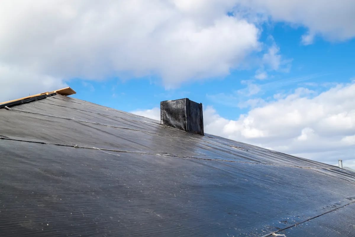 Rubber Roof Repair: 3 Ways To Patch Up A Rubber Roof