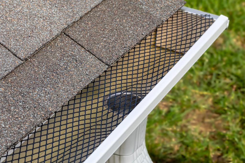 5 Best Gutter Guards Every Homeowner Should Invest In (2024)