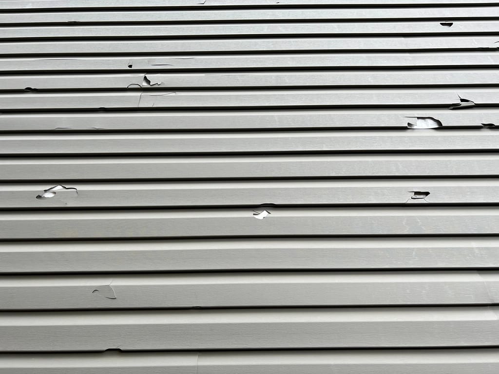 6 Main Signs Of Siding Damage On Your Home