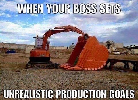 41 Hilarious Construction, Contractor & Roofing Memes | Hook Agency