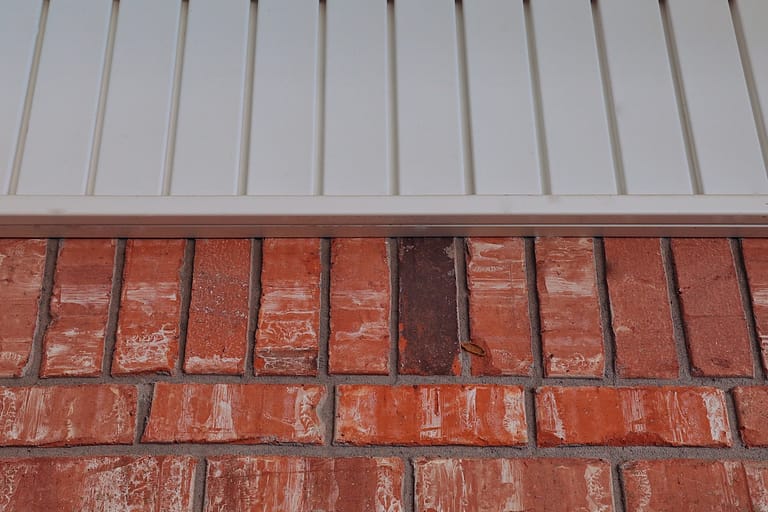 6 Types Of Roof Overhang Options For Your Home