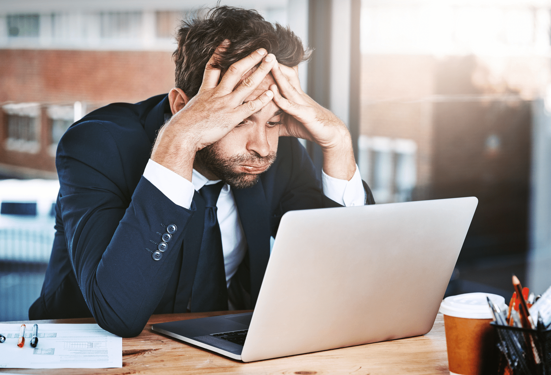 How To Deal With Difficult Customers On The Phone: 9 Tips & Strategies ...