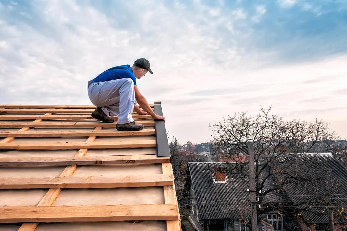 What Is Roof Sheathing? (Everything You Need To Know)