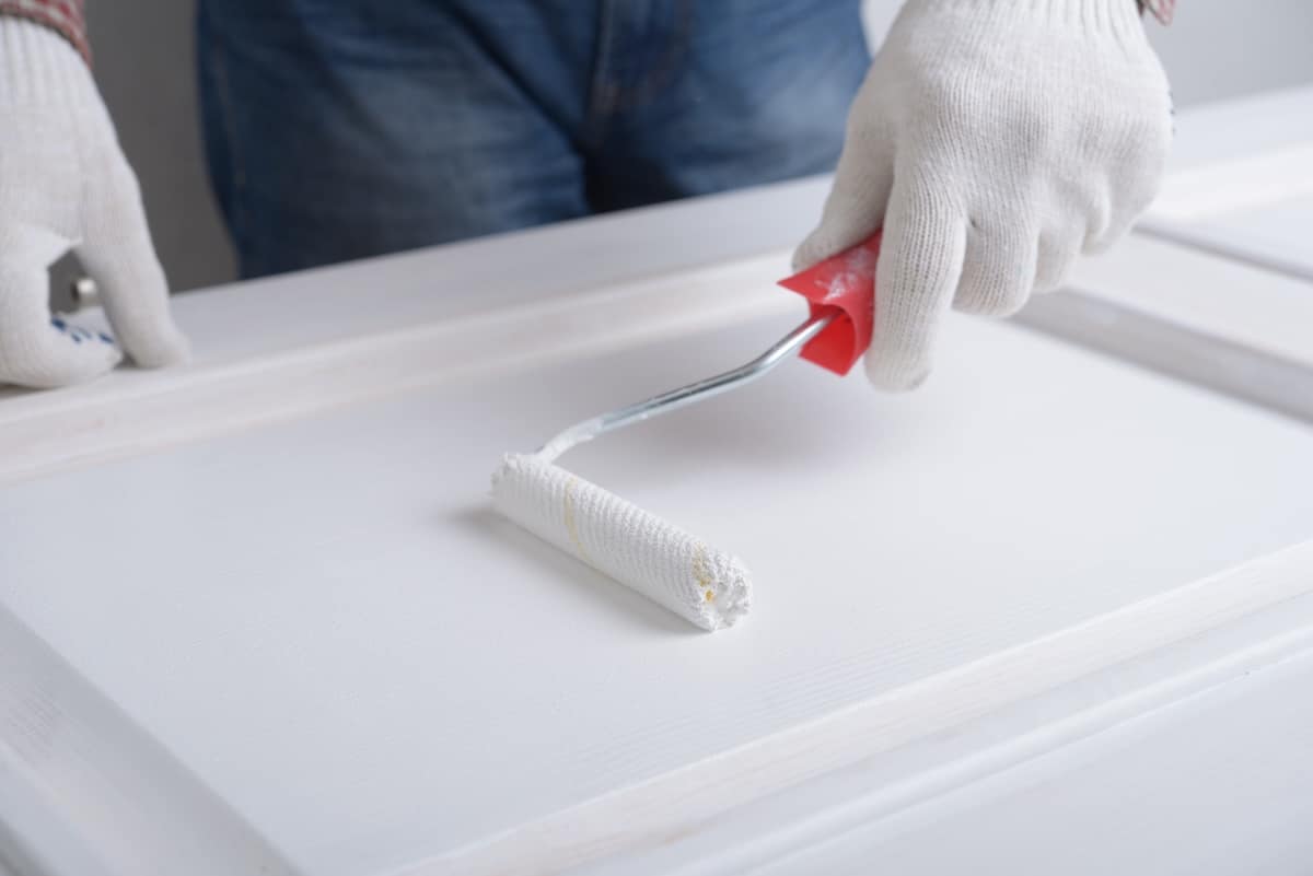 Can You Paint A Fiberglass Door? (8 Tips For Door Painting)